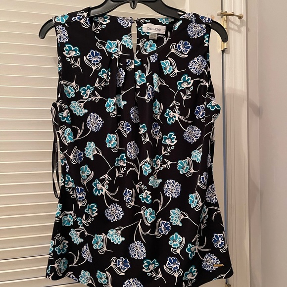Calvin Klein | Tops | Calvin Klein Blue And Black Floral Blouse Tank ...